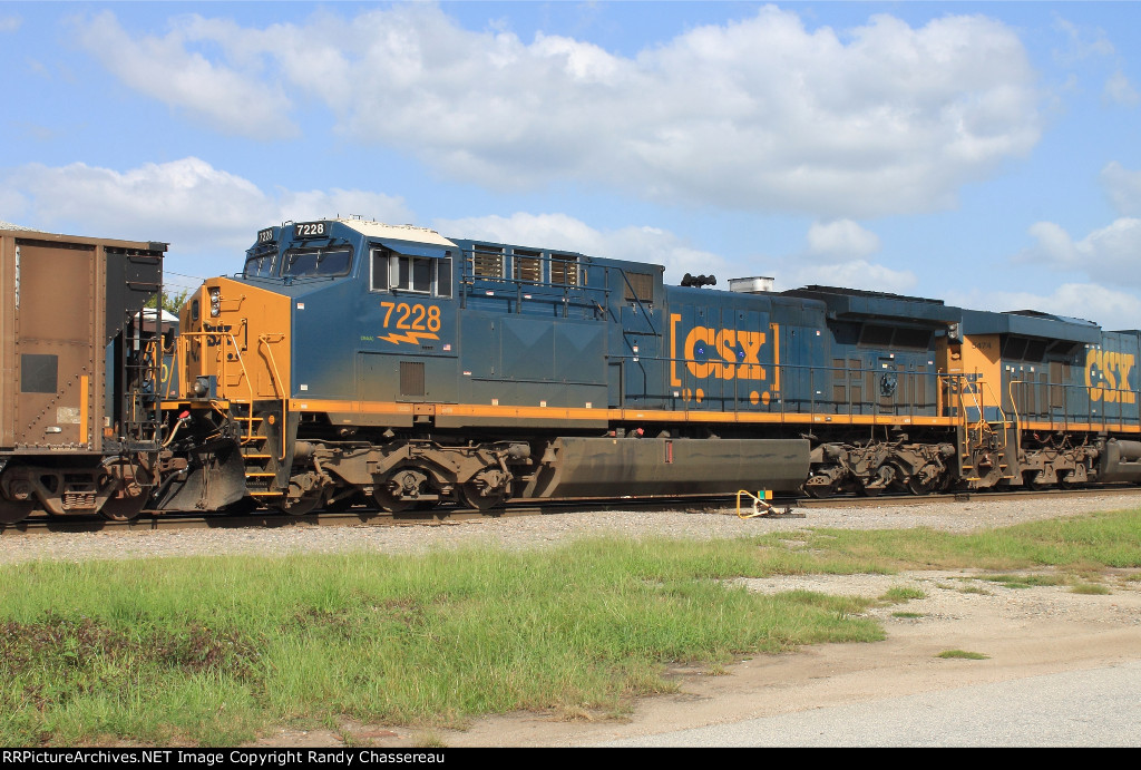 CSXT 7228